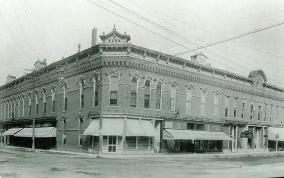Mac Carper, Winamac Druggist – Pulaski County Historical Society